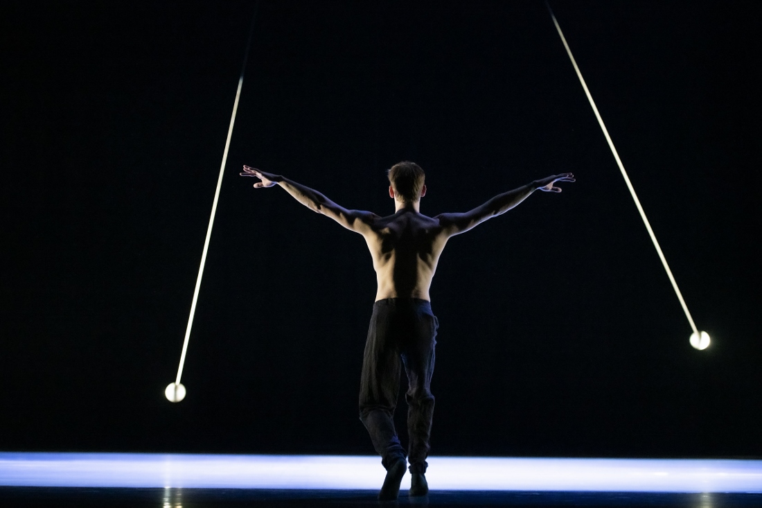 Problemfall Leben: „Rastlos“ beim Staatsballett Hannover | Der ...